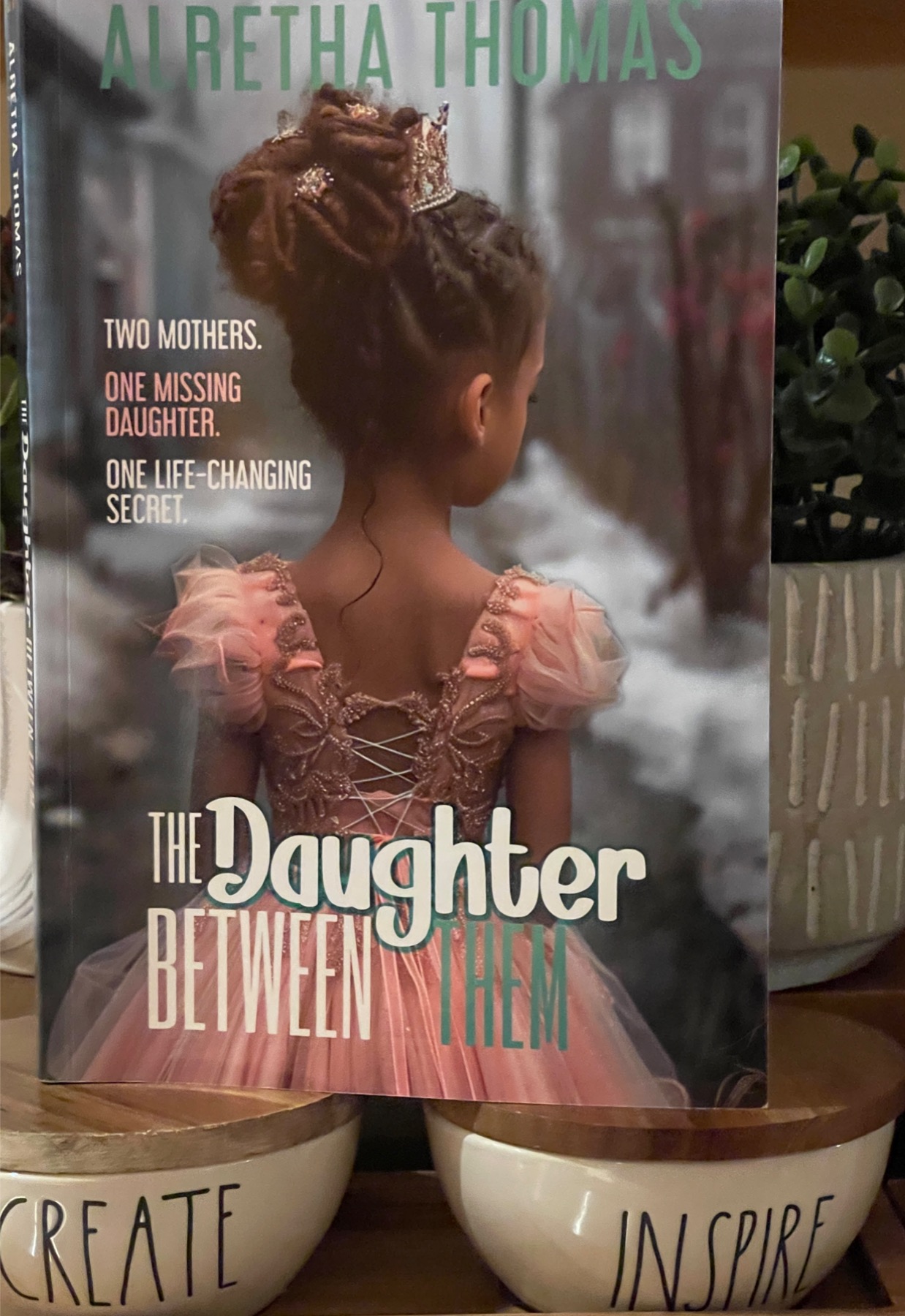 Lindas Book Obsession Reviews “The Daughter Between Them” by Aretha Thomas, Diverse Arts ...